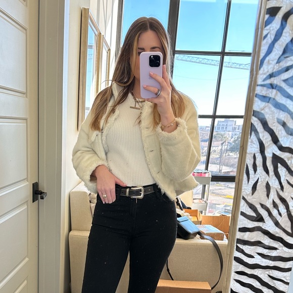 Shaci | Jackets & Coats | Shaci Ivory Button Front Cropped Shacket | Poshmark